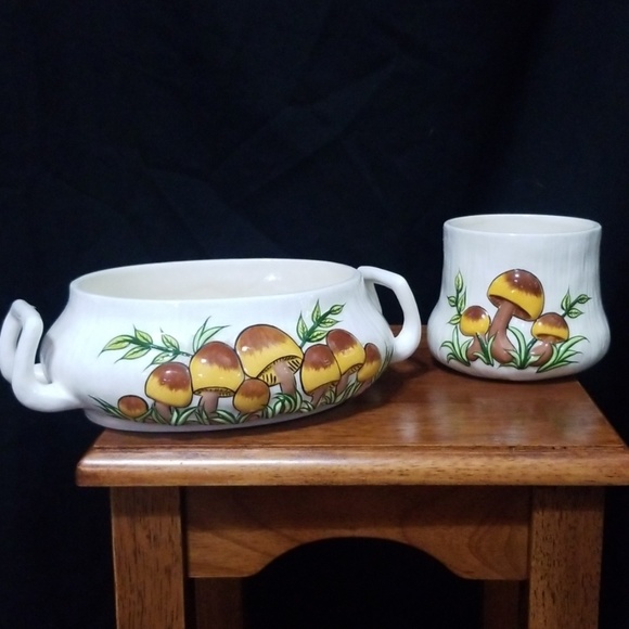 Vintage | Dining | Groovy Vtg Mushroom Serving Dish Container | Poshmark